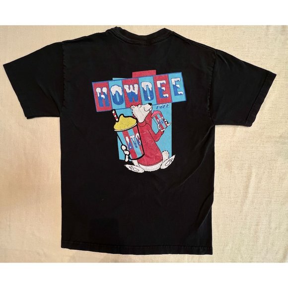 Shirts | Howdee Icee Polar Bear Black Graphic Tshirt Short Sleeve Crew ...